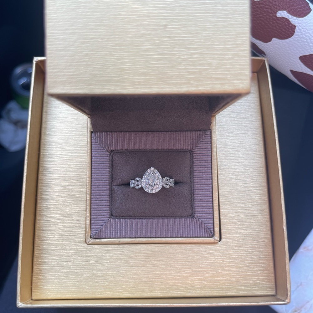 Neil Lane Diamonds Engagement Ring - Gem